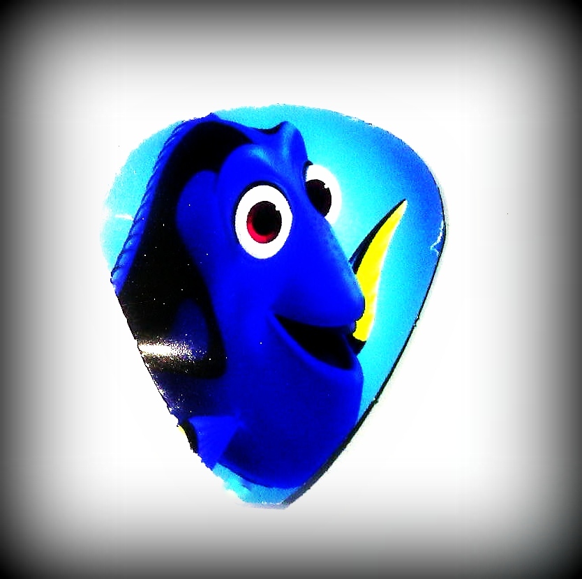 Dory Fish- 8 Necklace Pendants -Party Favor Prizes Necklace Jewelry | eBay