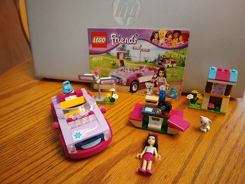 41013 LEGO Complete Friends Emma's Sports Car 100% Complete w/minifig ...