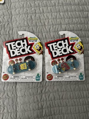 2025 TECH DECK Santa Cruz SpongeBob Fingerboards Lot of 2 ~ Features 1/ ...