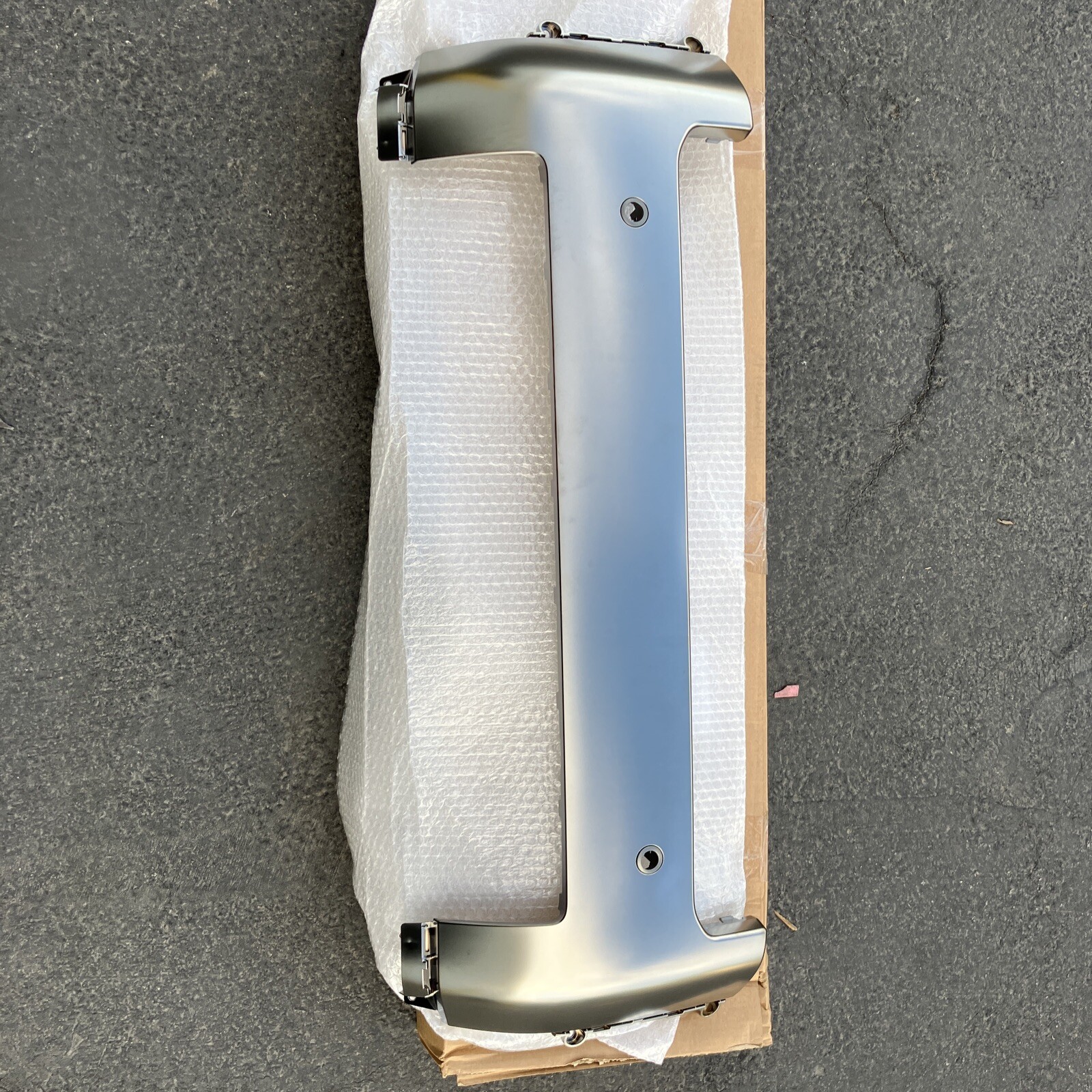 LR148267 2020-2023 Defender Front Bumper Cover Genuine New | eBay