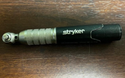Stryker 7400-034 TPX Sagittal Saw Hand Piece Exc. Working Condition w ...