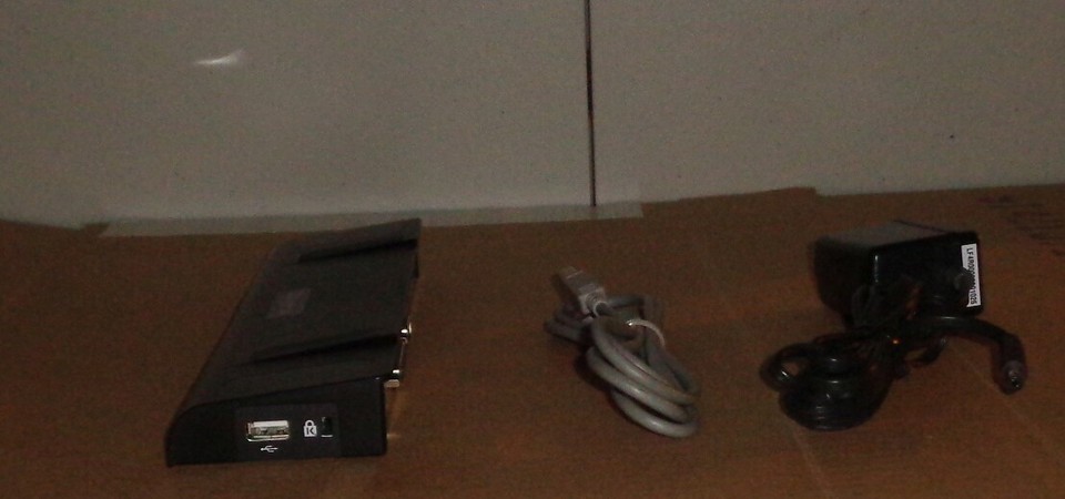 Targus ACP50US USB Universal Notebook Laptop Docking Station Port ...