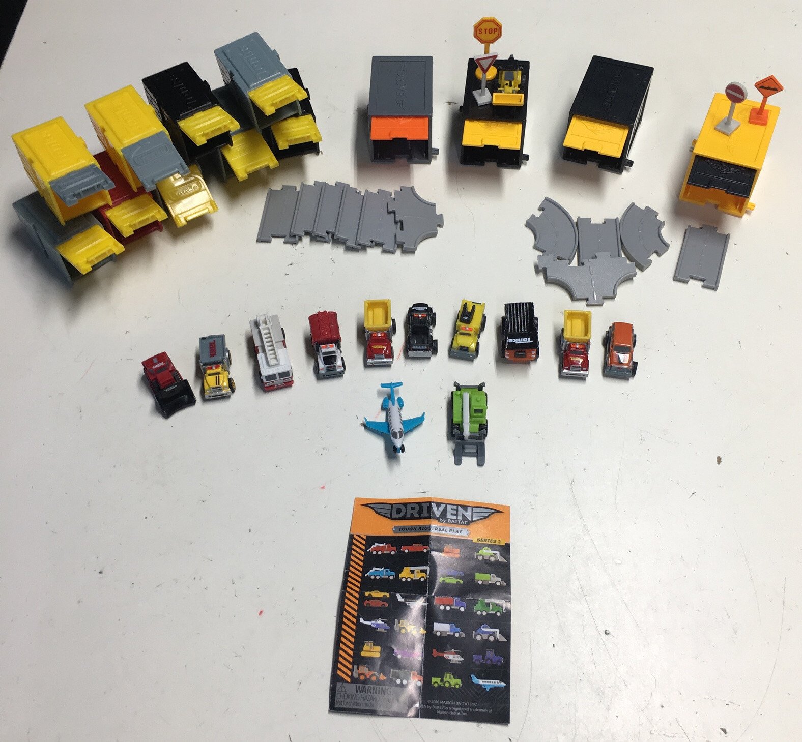 DRIVEN by BATTAT Pocket Series Mini Vehicles Construction Rescue 3 New ...