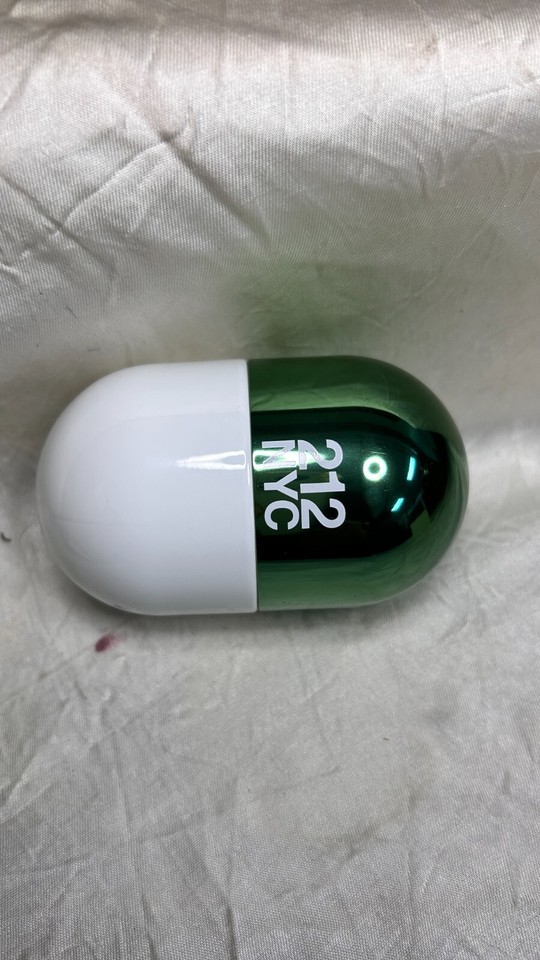 CAROLINA HERRERA 212 NYC PILLS EDT 20ML SPRAY | eBay