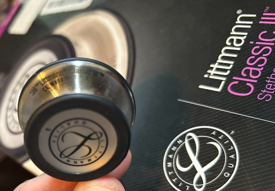 3M Littmann Classic III Monitoring Stethoscope 5620 Chrome & Black in ...