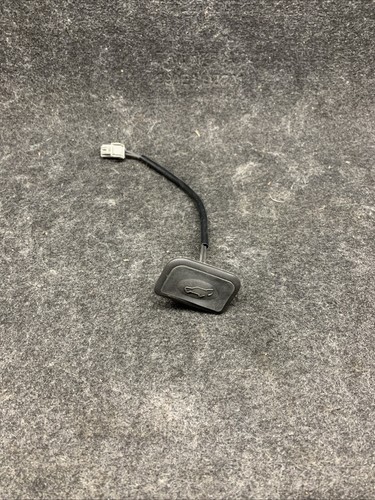 2010 Chevy Traverse Rear Tailgate Trunk Lid Close Button Control Switch ...