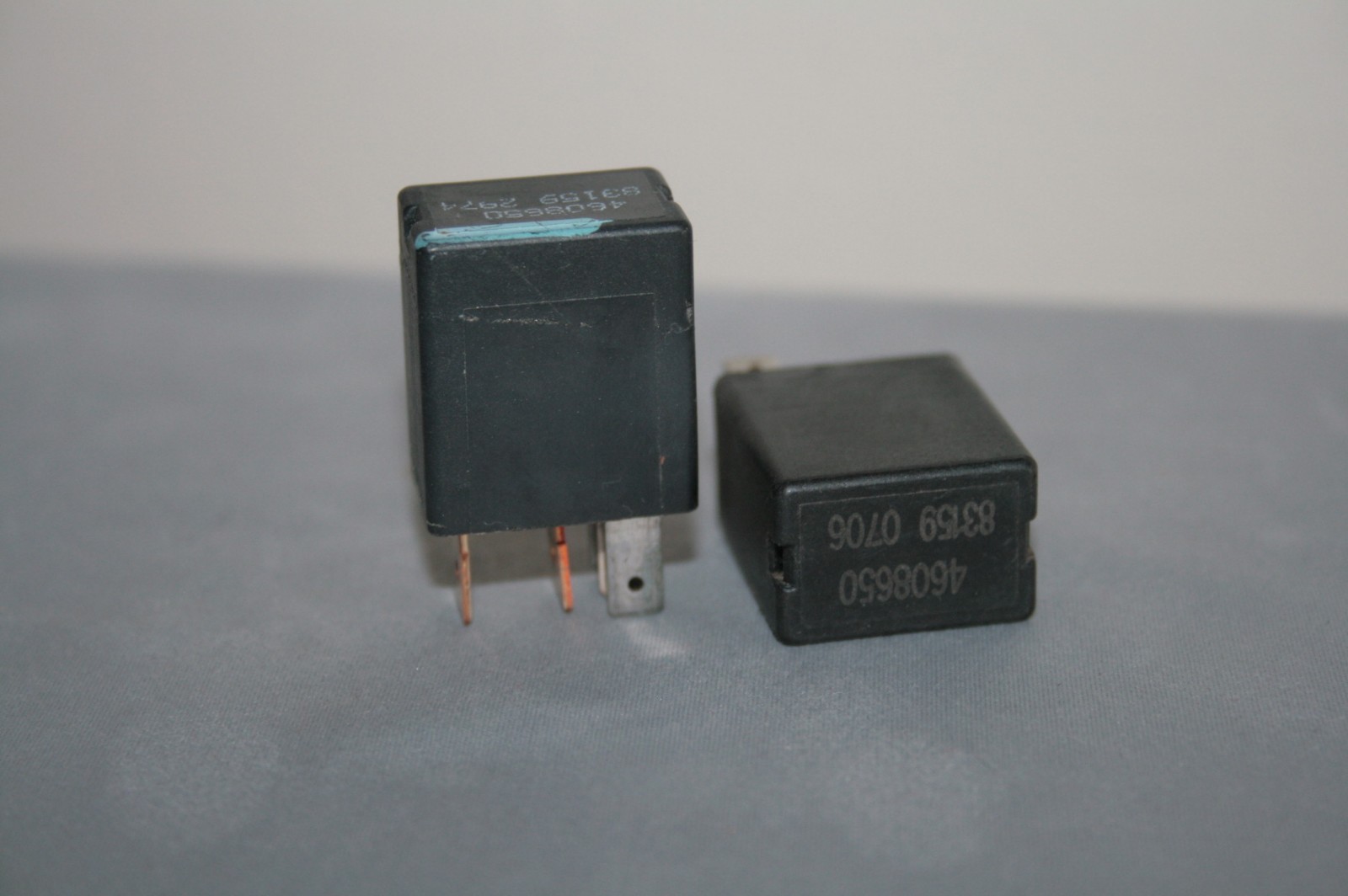 Lot pack set of 2 relays 1995 Chrysler Dodge 04608650 | eBay