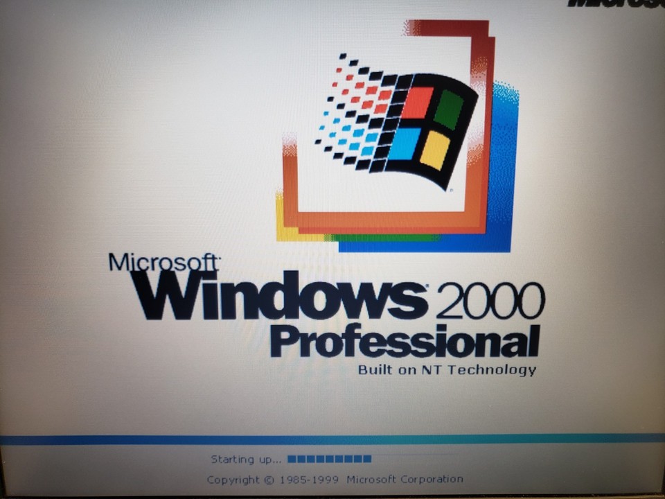 Vintage IBM Thinkpad X20 Laptop PIII 600MHz 128MB 20GB Win2000 w ...