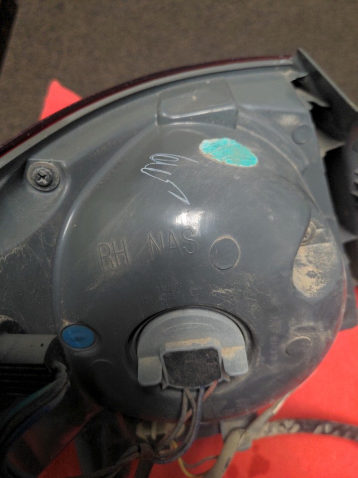 2011-2016 Chevrolet Cruze Passenger Right Rear Tail Light 94540777 OEM ...