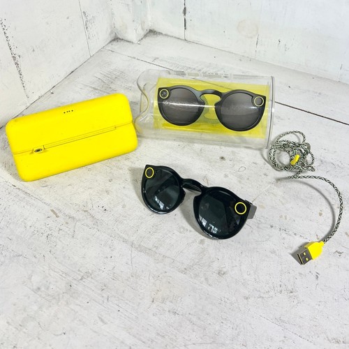 Spectacles by Snap Inc.Camera Recording Sunglasses Black w/ Charging ...