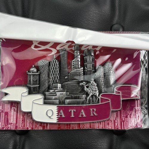 QATAR🇶🇦METAL FRIDGE MAGNET SKYSCRAPERS CITY LANDSCAPE VIEW IN SILVER ...