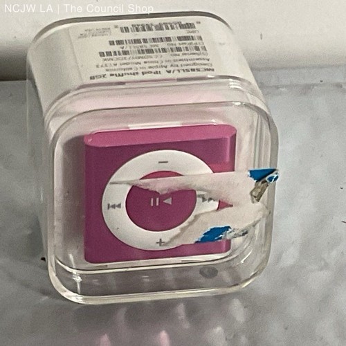 NEW SEALED APPLE Pink iPod Shuffle A1373- 2gb | eBay