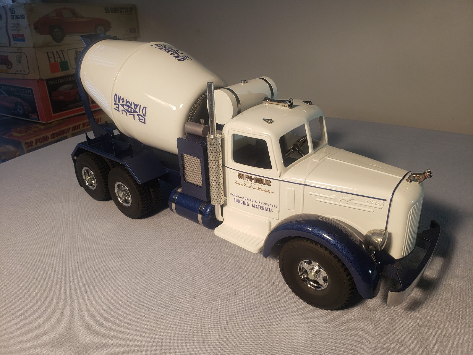 RARE Smith Miller FRED THOMPSON L MACK BLUE DIAMOND CEMENT MIXER 037/ ...