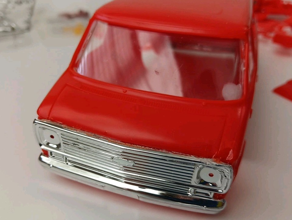 AMT Chevy Rescue Van Plastic Model Kit 4 Versions #851-12 NO DECALS ...