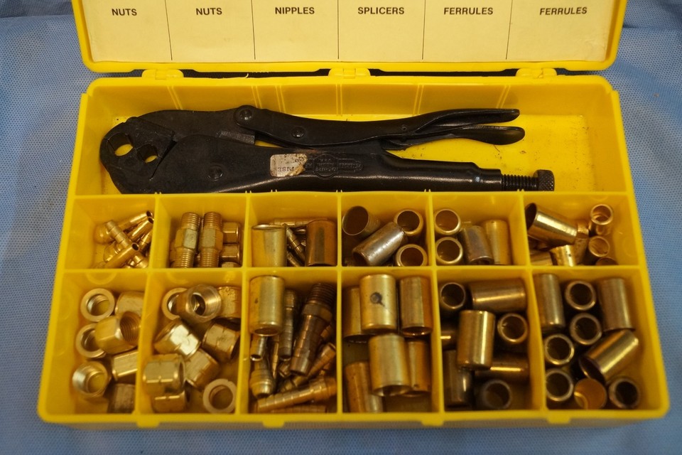 Western Enterprises CK-1 Hose Repair Kits, Fittings/Crimping Tool Used ...