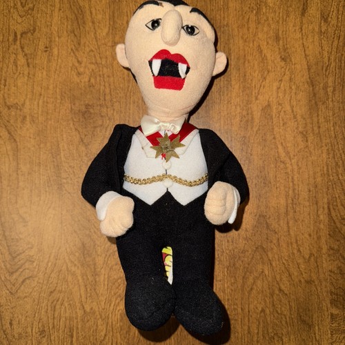 VTG 1999 Dracula Vampire Universal Studio Monsters 11" Plush Doll | eBay