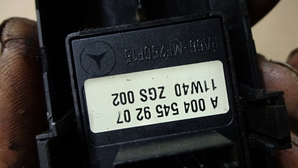 Mercedes-Benz Vito W638 110 CDI (7) Außenspiegel Schalter A0045459207 ...