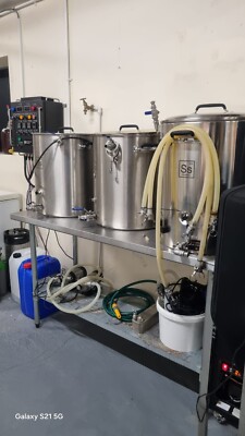 Complete Home Brew setup: SS Brewtech, HLT RIMS, mash tun, Kettle ...