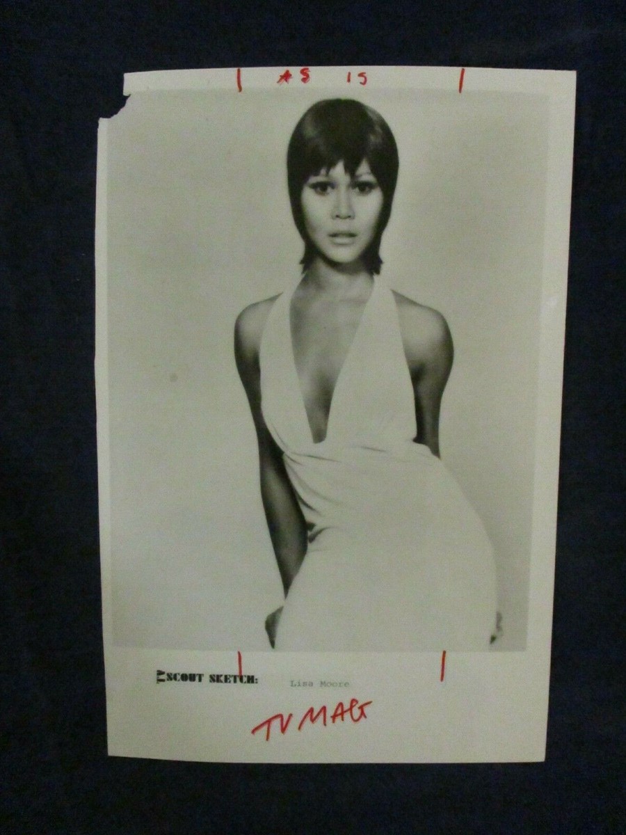 Lisa Moore Actress Womensupportingwomen #knowyourvalue | Lisa Oswald