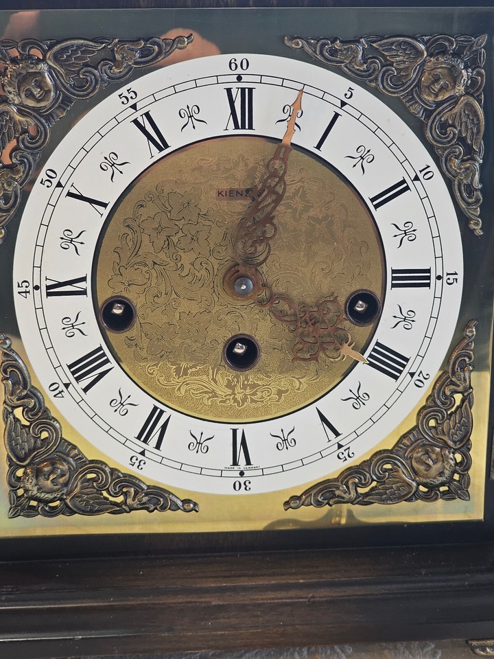 Kienzle 563b/01 Bracket/mantel clock 1950' " Rare" Working w/key ...