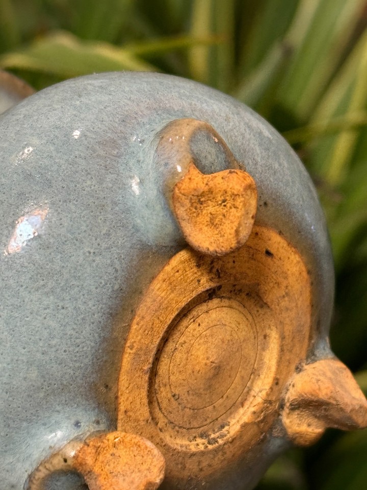 Song Dynasty (960-1279) Jun kiln three legged furnace, a rare Chinese ...