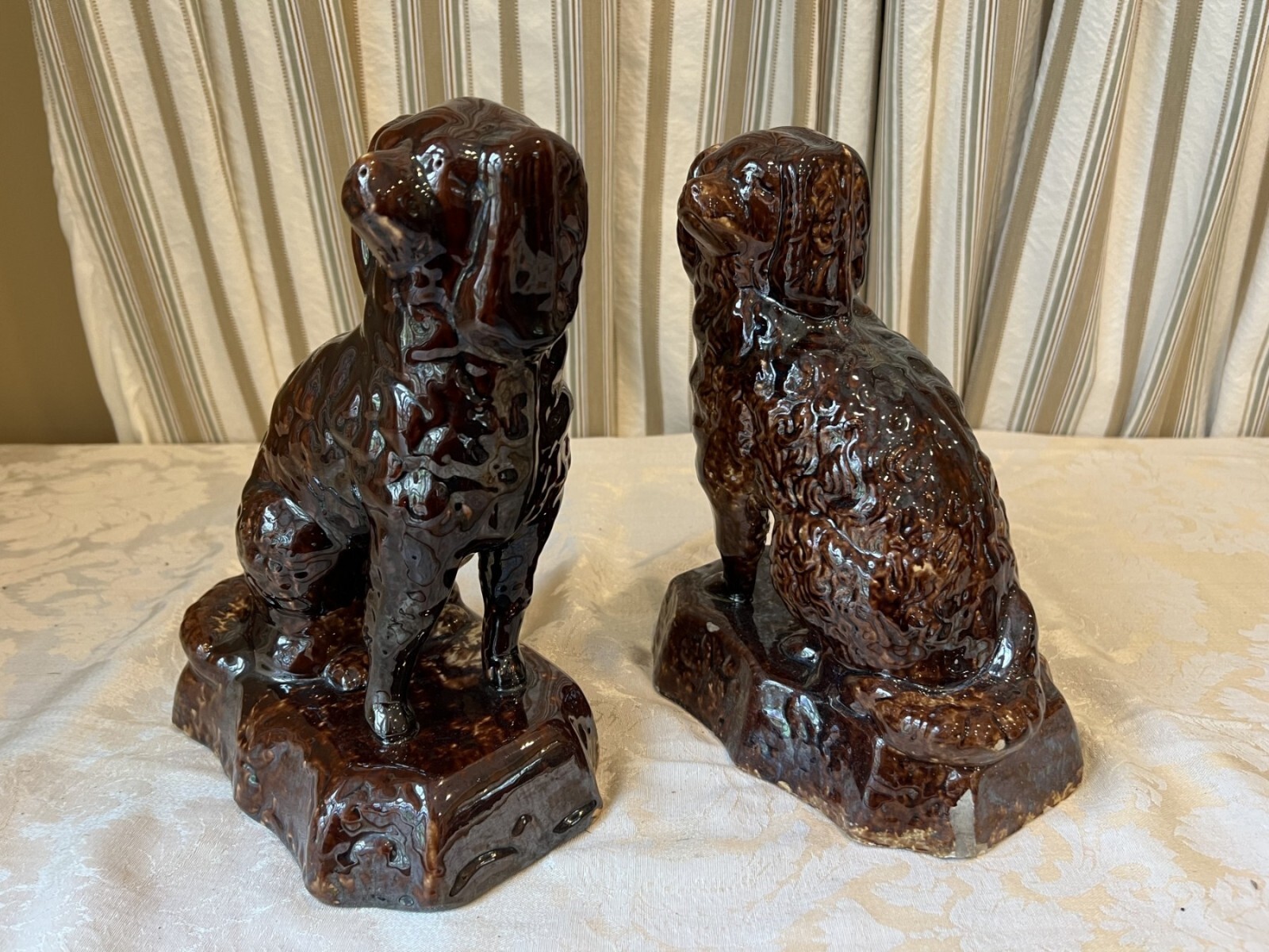 Original ROCKINGHAM-GLAZED YELLOWWARE PAIR OF SEATED SPANIELS c1870 10x ...