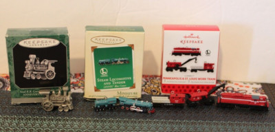 HALLMARK KEEPSAKE MINIATURE SET 3 TRAINS | eBay