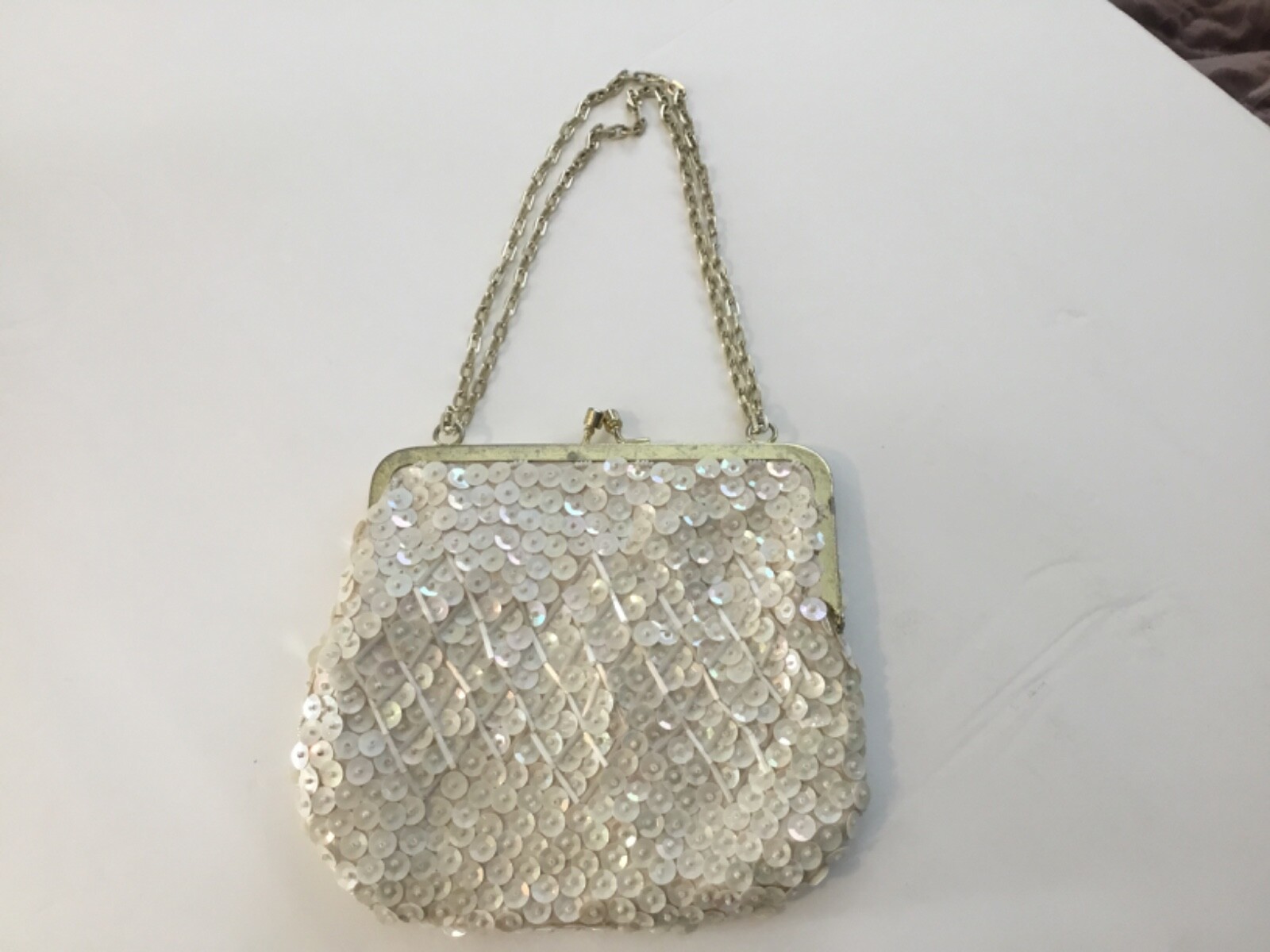 Beautiful Vintage purse with iridescent sequence | eBay