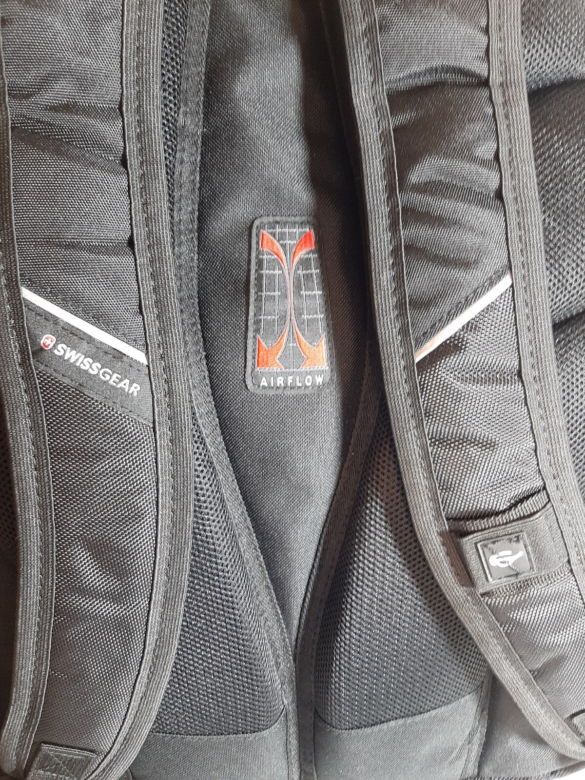 SwissGear Laptop Backpack 1900 Scansmart TSA 17-inch Black Notebook Bag ...