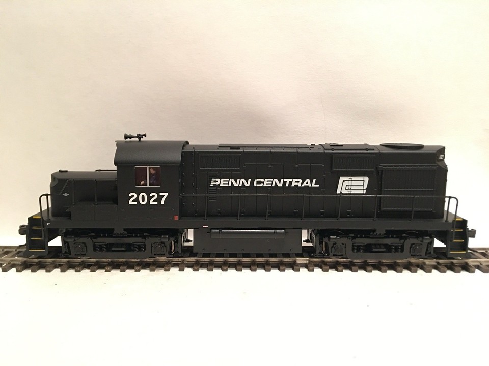HO Atlas 10000298 Penn Central Alco RS-32 Powered Diesel Locomotive PC ...