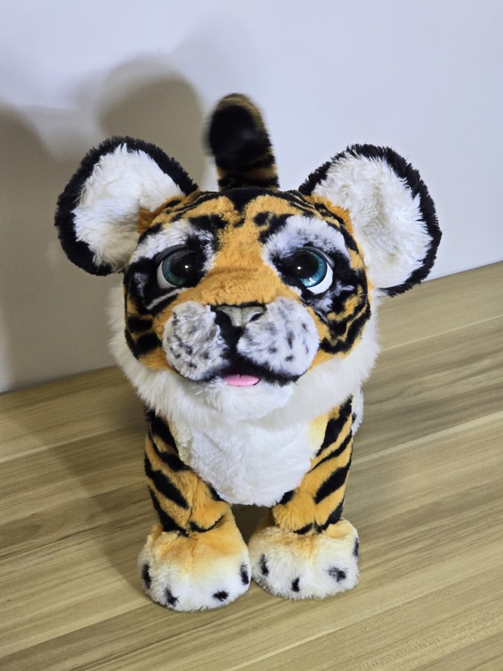 FurReal Friends Tyler the Playful Tiger Roaring Interactive Soft Plush ...