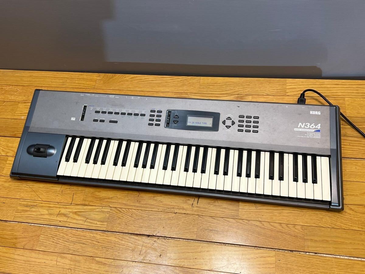 KORG N364 Music Workstation 61-Key Keyboard Synthesizer Music ...