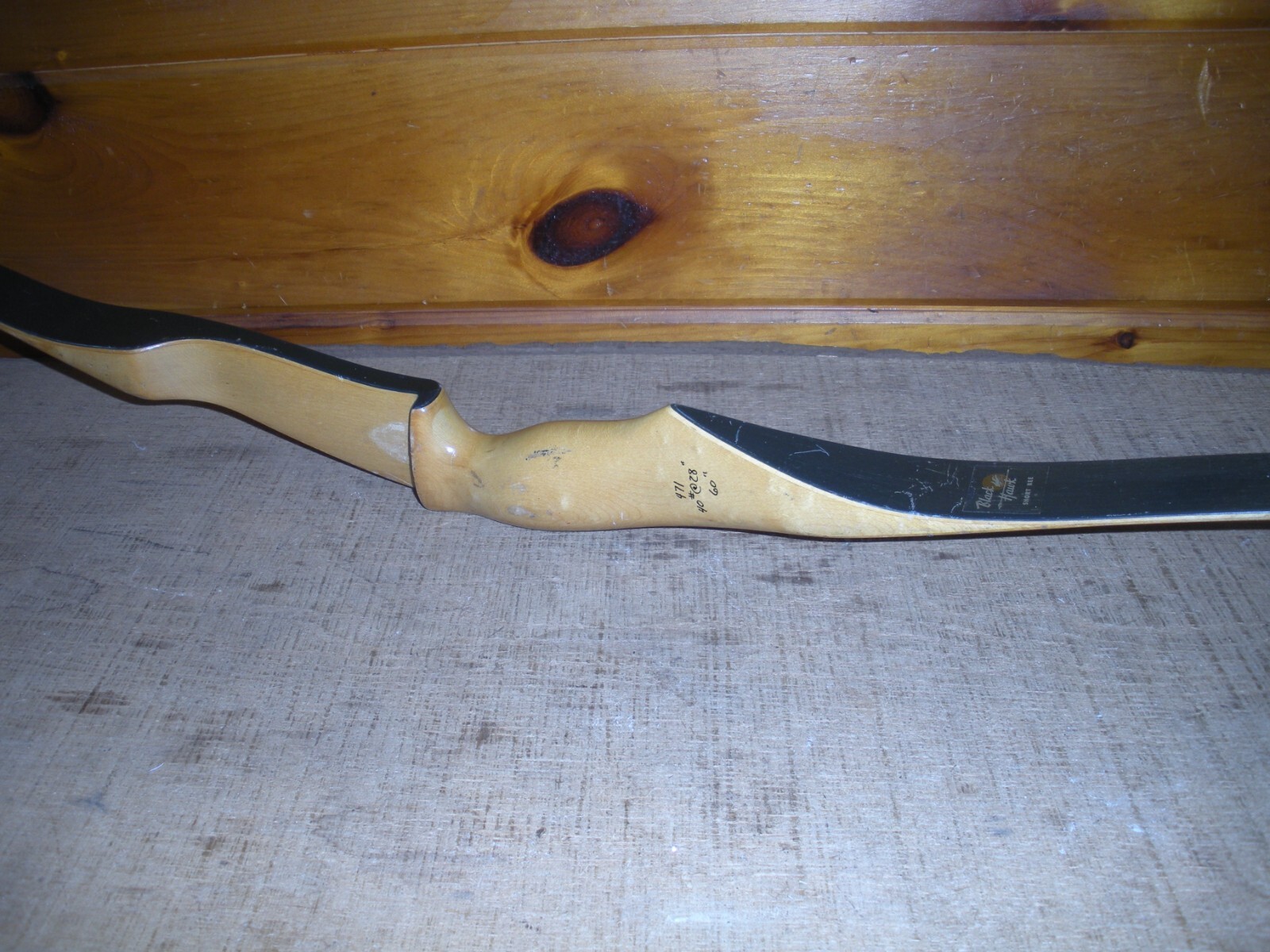 Vintage Blackhawk Short Bee Recurve Bow 40# 60" 28” | eBay