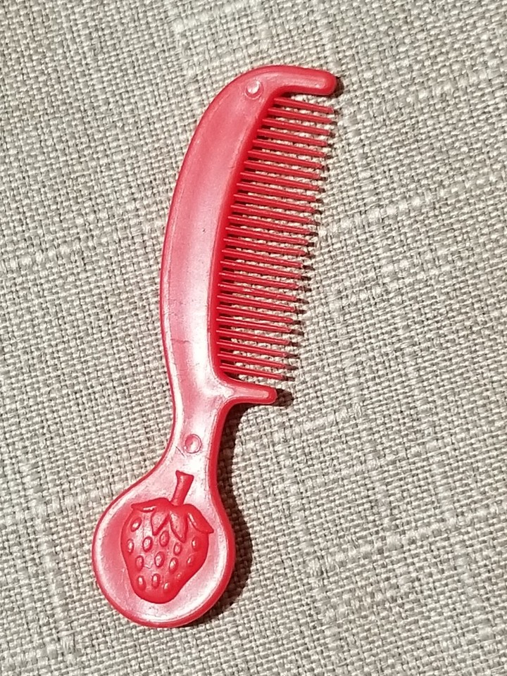 Kenner Strawberry Shortcake Vintage Red Plastic Doll Comb Replacement ...