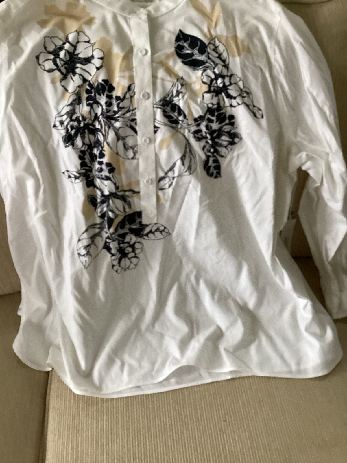 Chico’s Sz 4 Optic White Black Print Blossoms Pullover No Iron Shirt XL ...