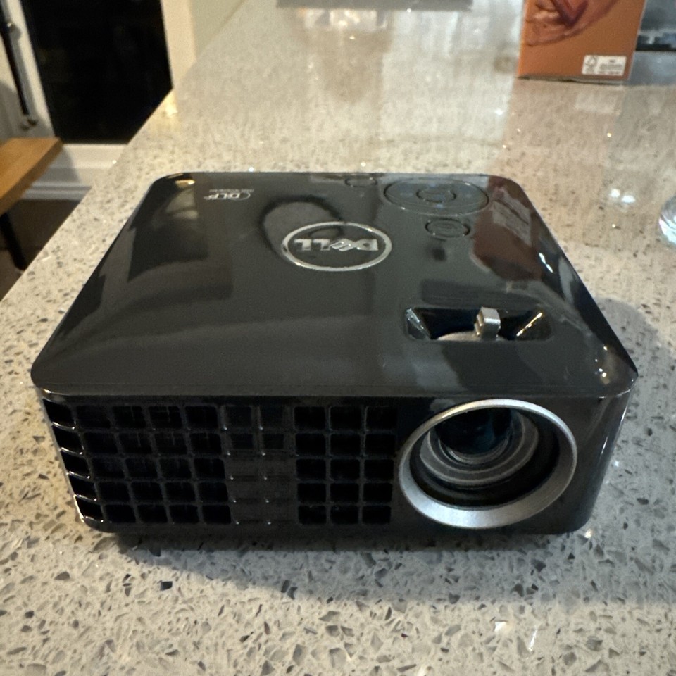 M110 DELL Mini Projector Pocket Portable Compact Mobile with mini ...