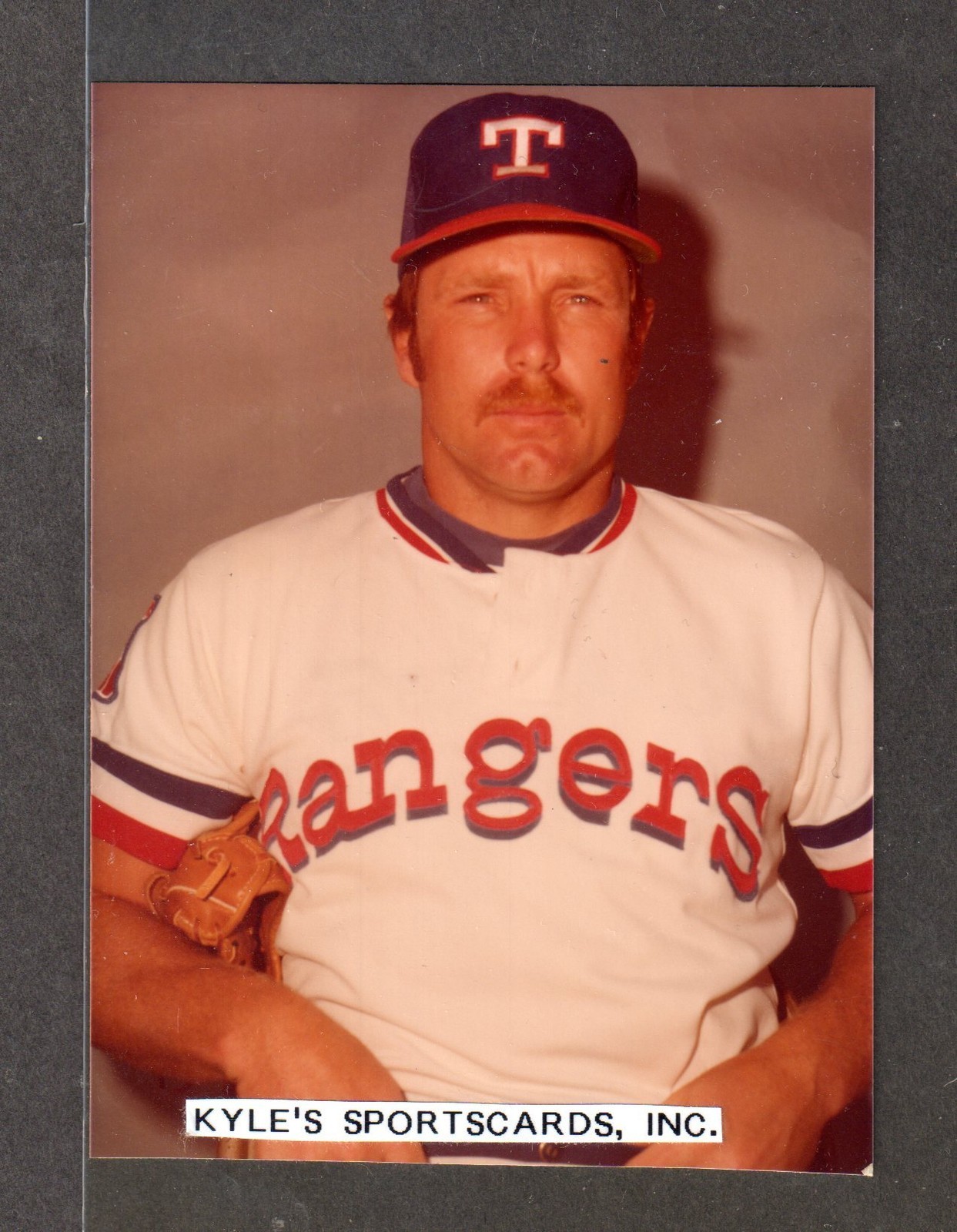 Toby Harrah RANGERS UNSIGNED 3-1/2 x 4-3/4 ORIGINAL COLOR SNAPSHOT ...