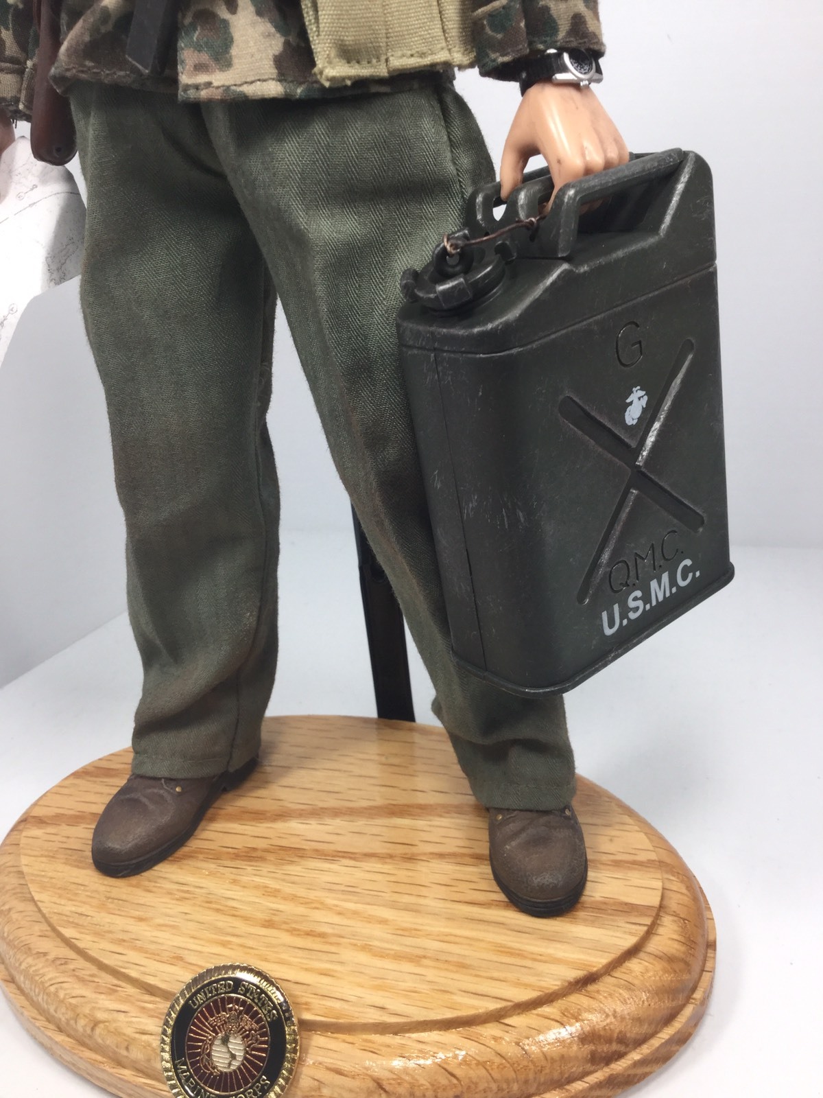 1/6 DRAGON USMC MARINE SGT TANK COMMANDER+OAK STAND GREASE GUN WW2 DID ...