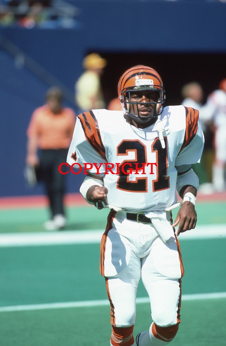 James Brooks American Football CINCINNATI BENGALS James Brooks Vs