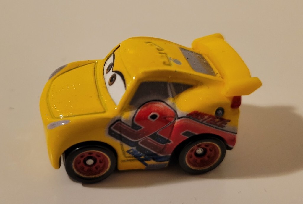 Carrera GO Disney Pixar CARS RUST-EZE CRUZ RAMIREZ SLOT CAR 1:43 Sealed ...