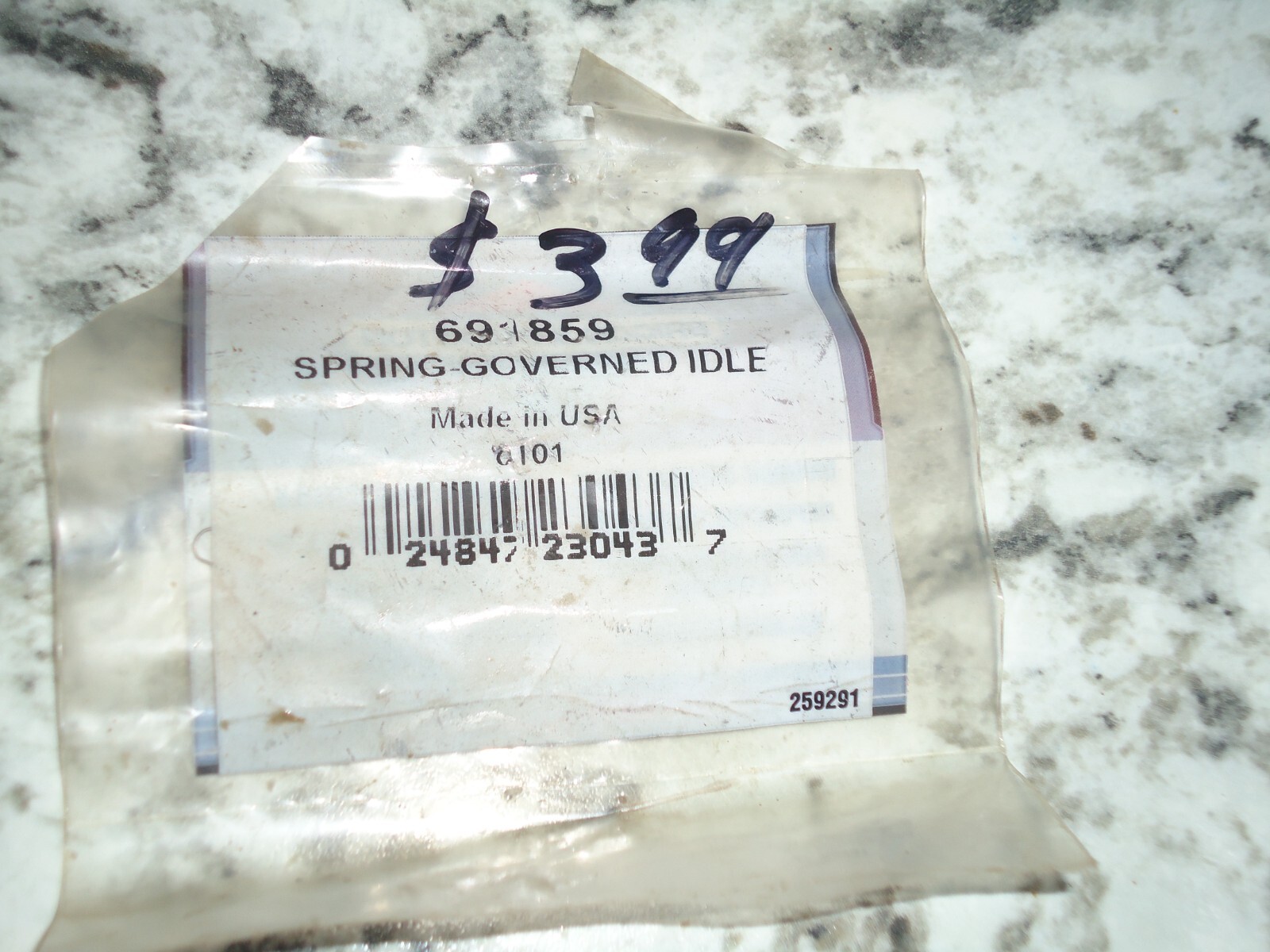 ONE NEW GENUINE BRIGGS & STRATTON PART # 691859 CARBURETOR GOVERNOR ...