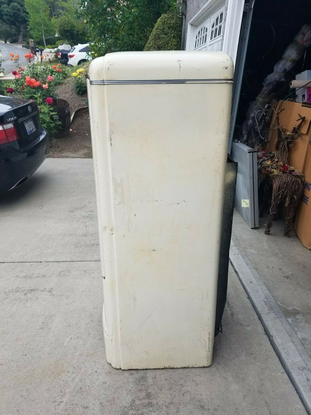 Vintage Collectible Late 30's GM Frigidaire Refrigerator model 5-39 ...