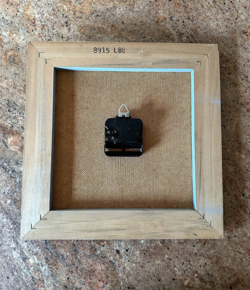 Elgin Quartz Tile Wall Clock - Country House w/ Hearts - Vintage | eBay