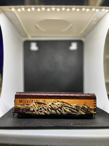 Trimer Trains- Hand Painted Graffiti HO Scale Box Car | eBay