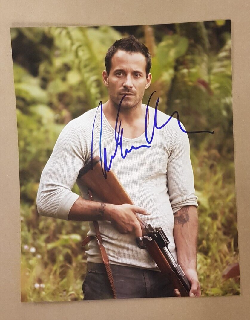 Johnny Messner Tatoeages