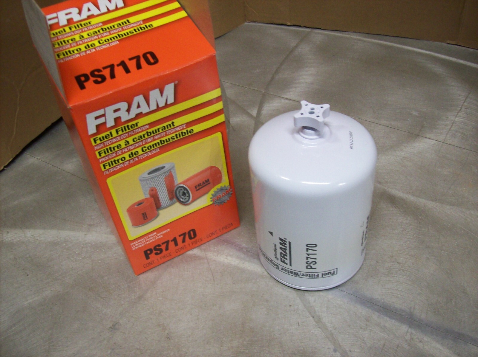 FLEETGUARD FS19547 - Fuel filter cross reference