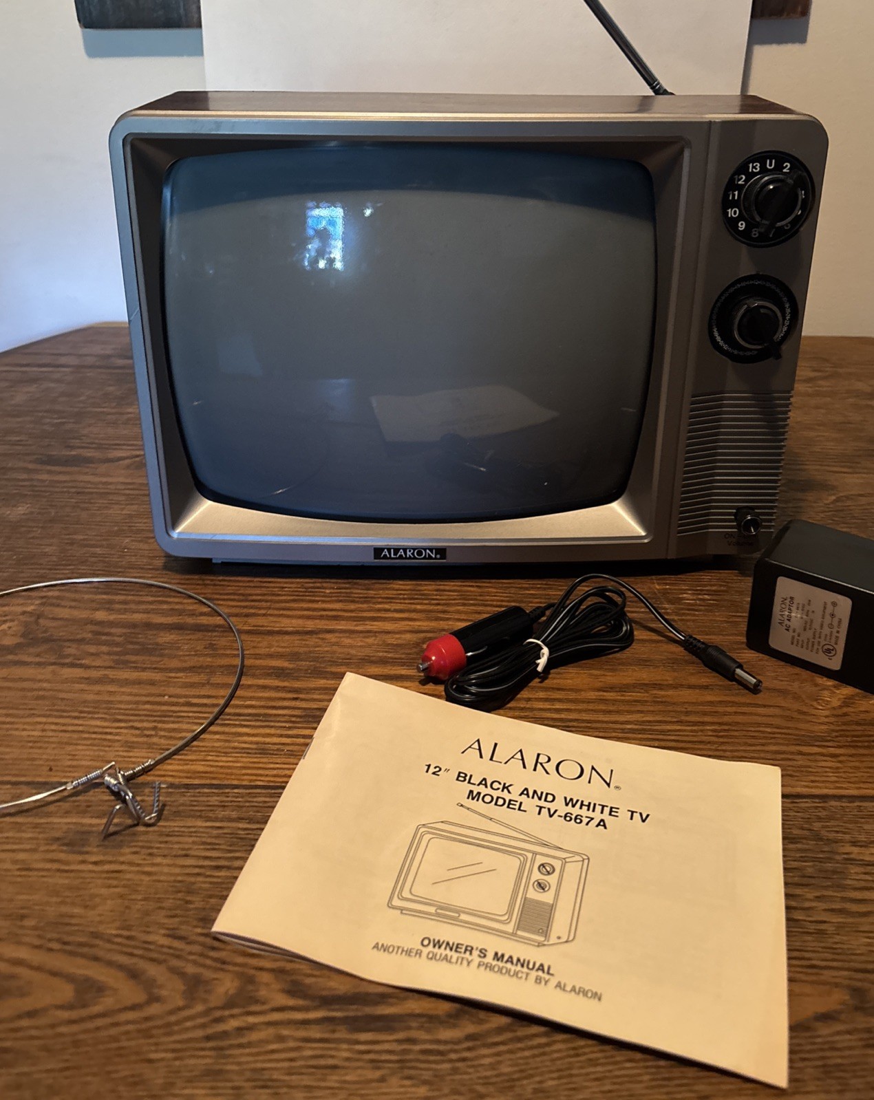 Vintage Alaron 12" Television Black &White Model 667T Never Used | eBay