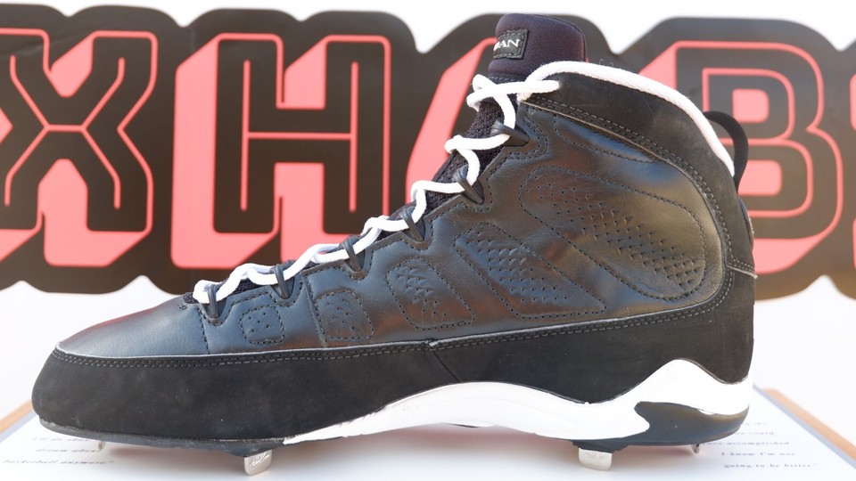 Michael Jordan Signed Nike Air Jordan 9 Player Sample Baseball Cleats ...