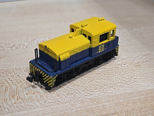 Vintage N Scale LIMA Santa Fe ATSF Diesel Switcher 332 (Untested) Train ...