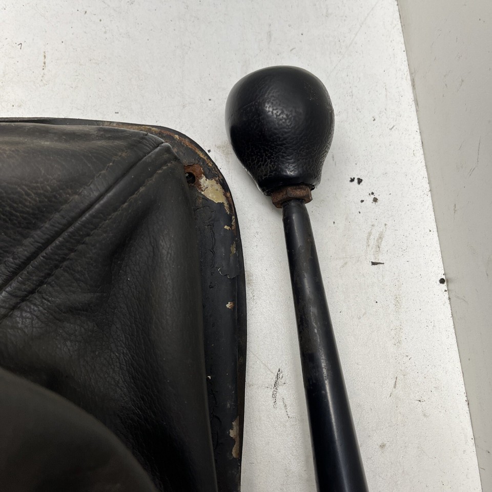 82-93 CHEVY S10 GMC S15 MANUAL SHIFTER SHIFT BOOT, MOUNT PLATES & STICK ...